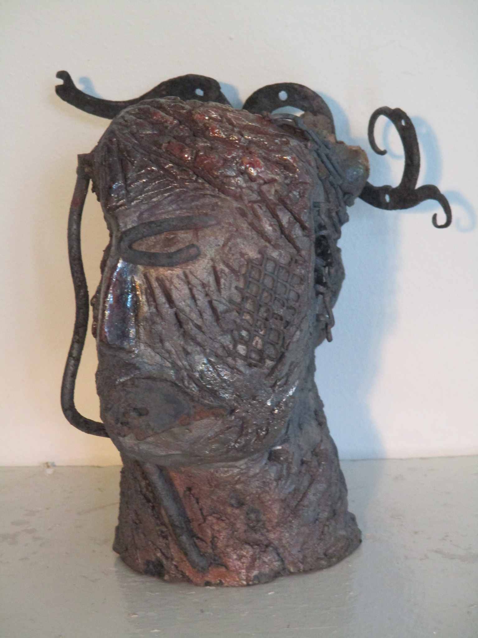 Stahl ist großzügig – über Beate Binder – KUNSTPORTAL BADEN-WÜRTTEMBERG